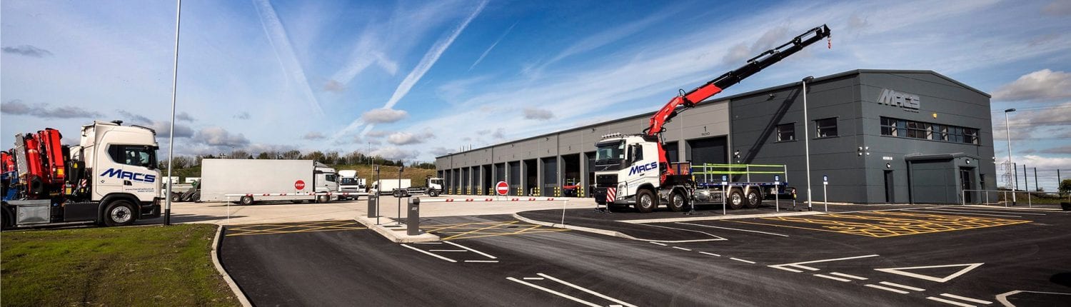 32 Tonne Lorry & Truck Hire - In Stock & Custom Build | Mac's Trucks